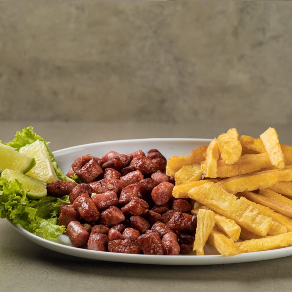 Linguiça de Pernil com Mandioca | Pork Angus